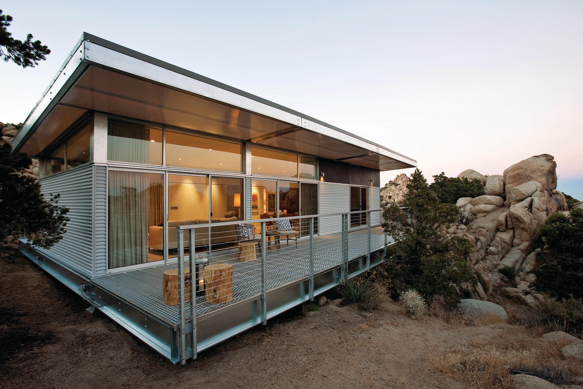 Building Quickly With Lightweight Steel
