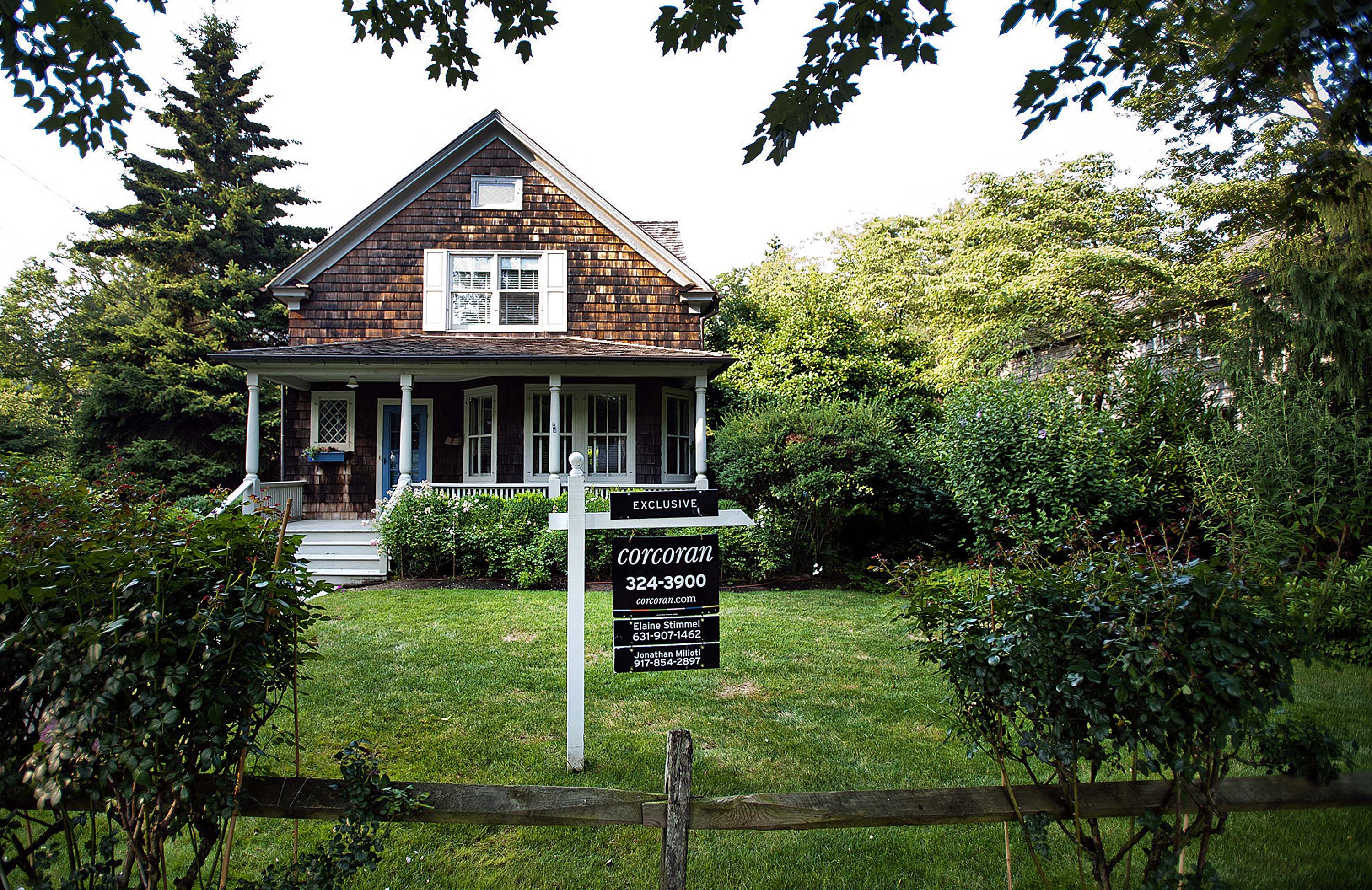 A Wave of Seven-Figure Mortgage Loans