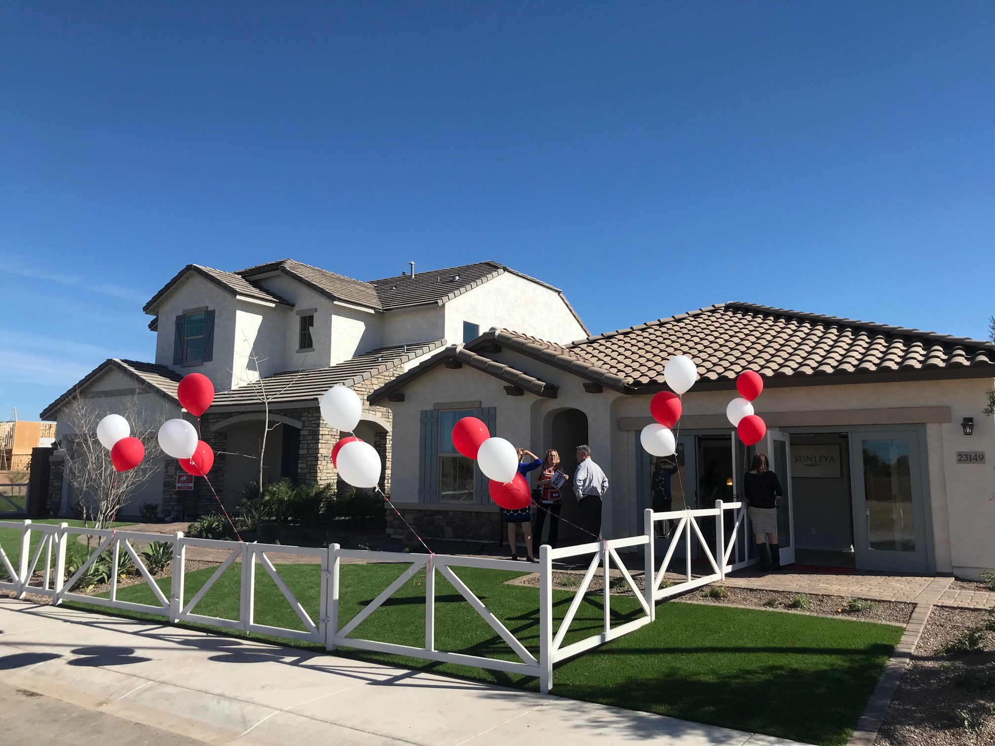AV Homes Opens Community in Phoenix Area