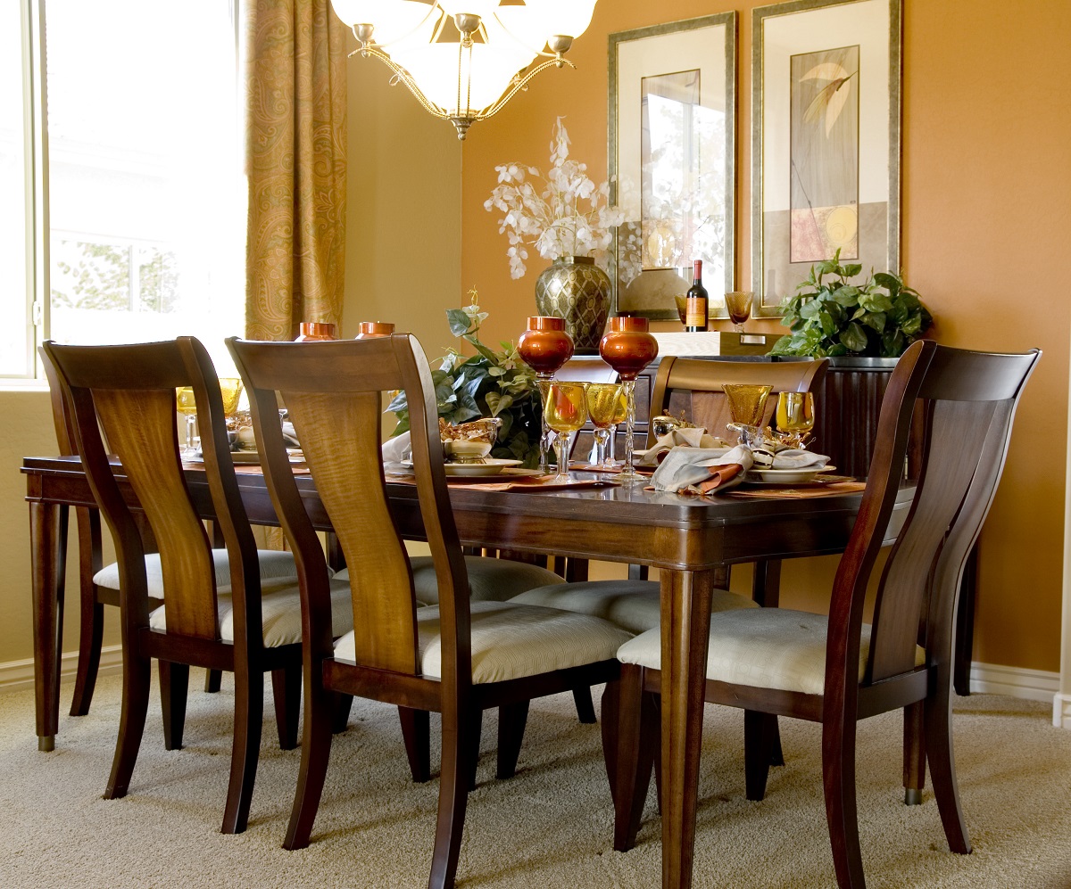Fewer Feasts Taking Place in Formal Dining Rooms?
