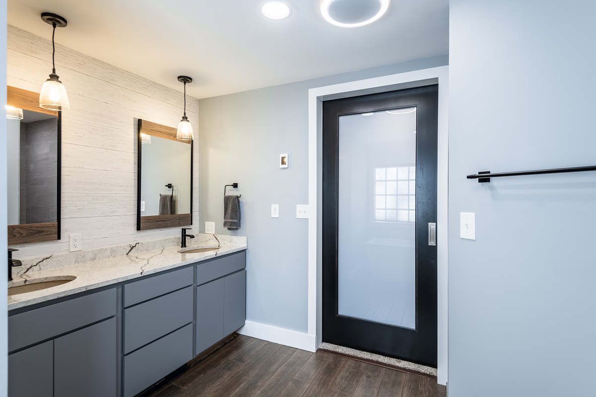 AD Systems Introduces New Sliding Barn Door System SuiteSlide