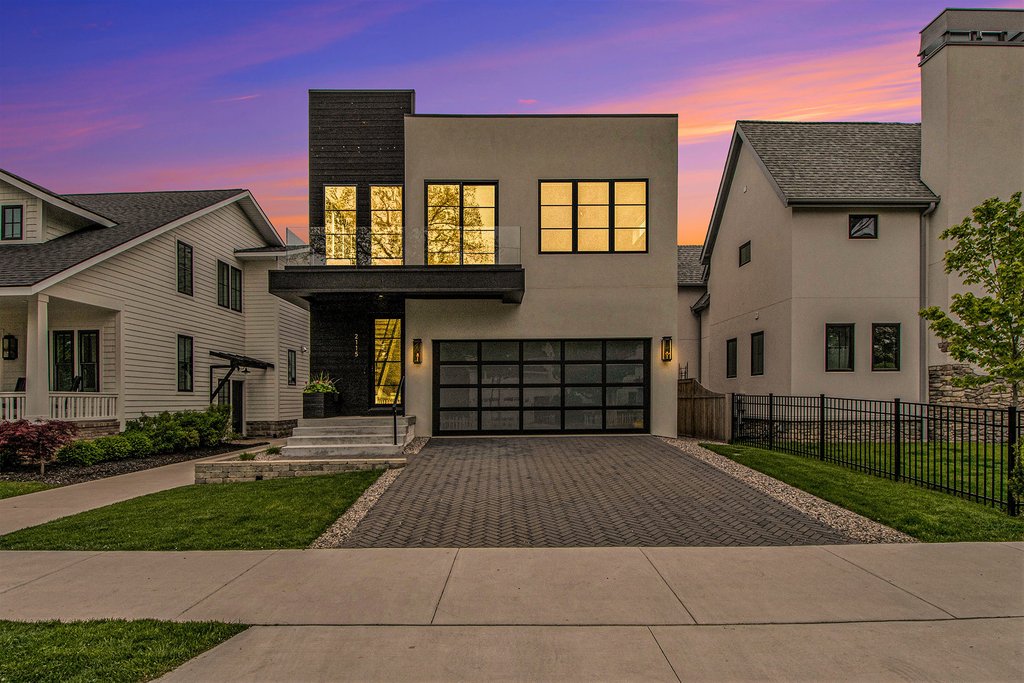 House Plan of the Week: Urban Infill from Visbeen Architects