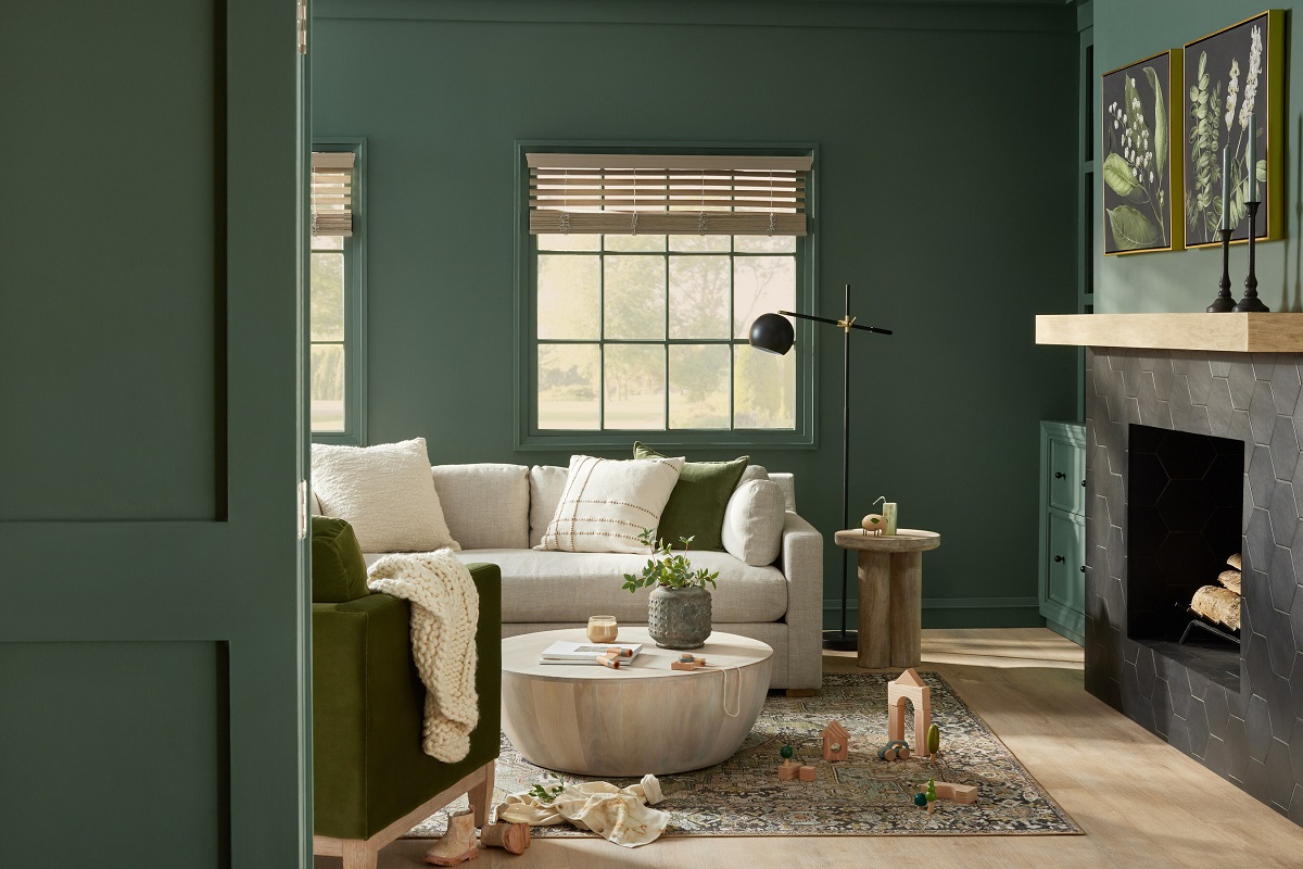 Lowe’s and STAINMASTER Paint Unveil 2024 Color of the Year