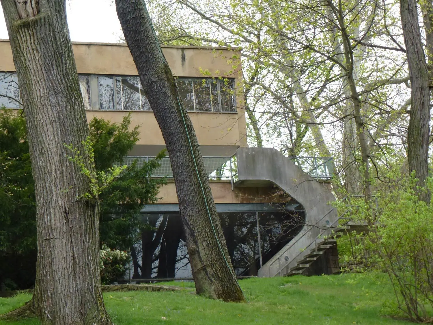 Pittsburgh’s Frank House, Restored and Preserved