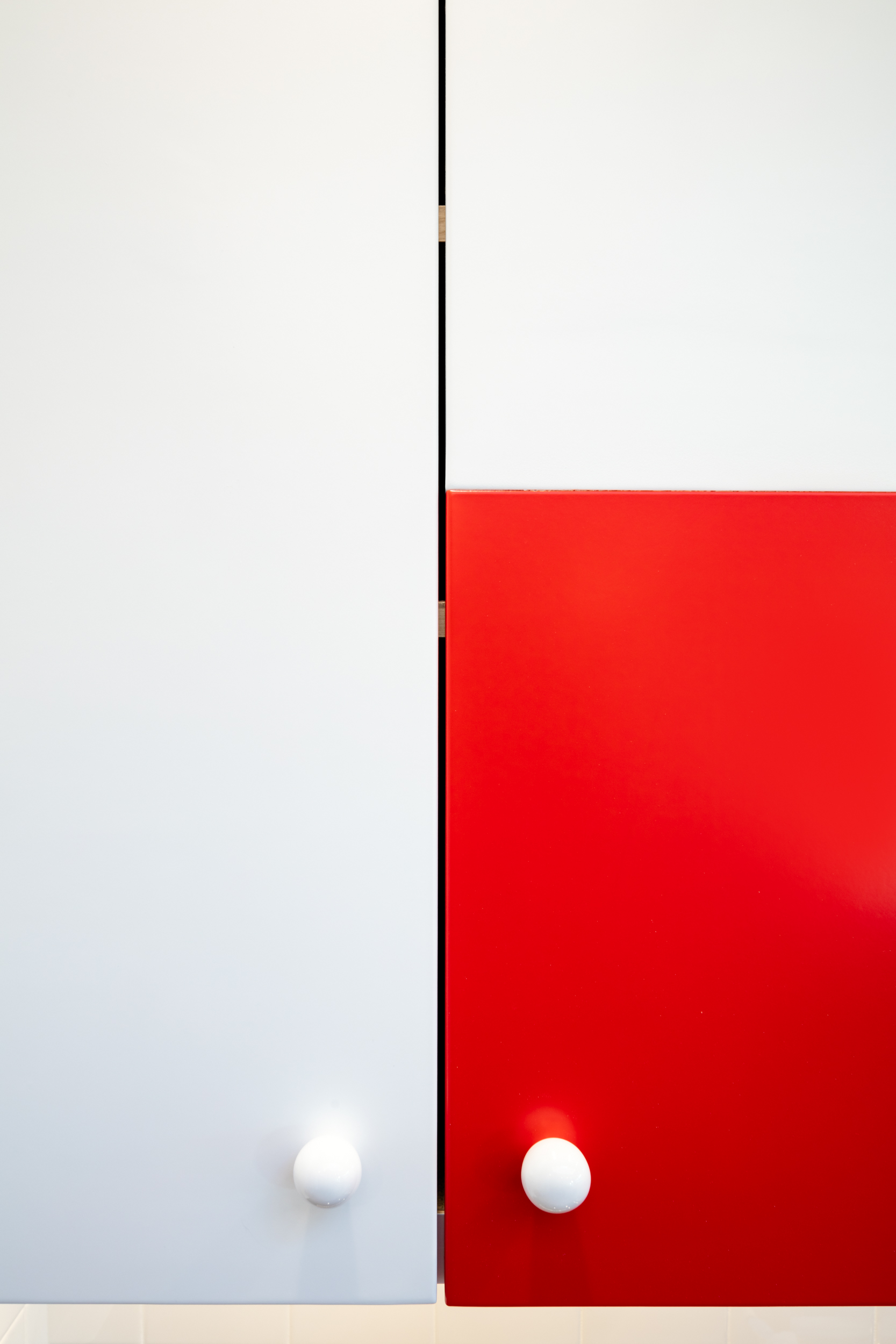 Modern Mondrian Kitchen | Builder Magazine