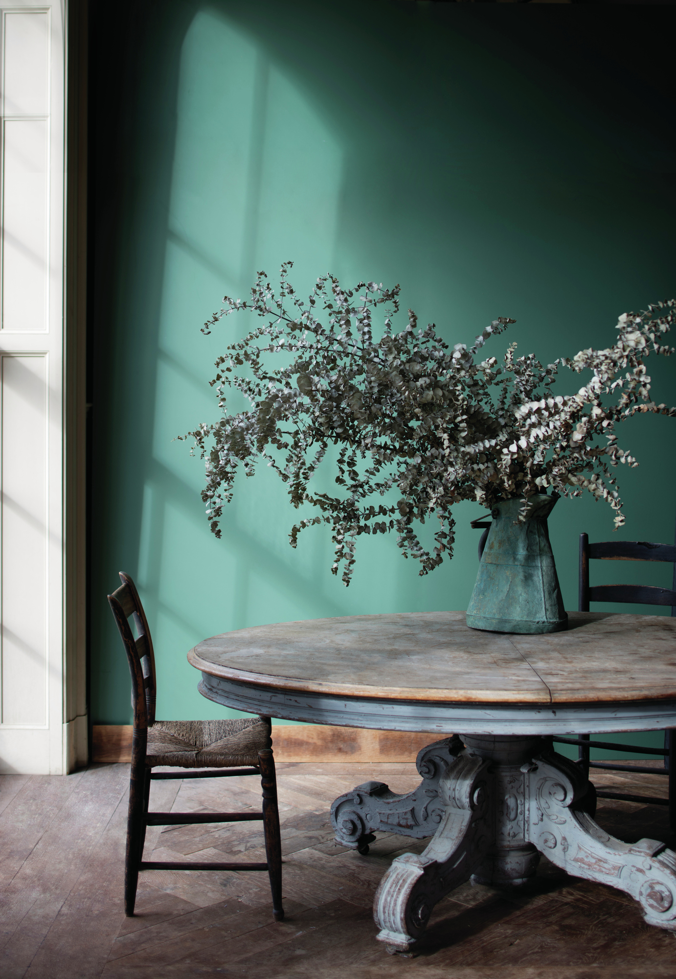 2018 Product Guide: Interiors