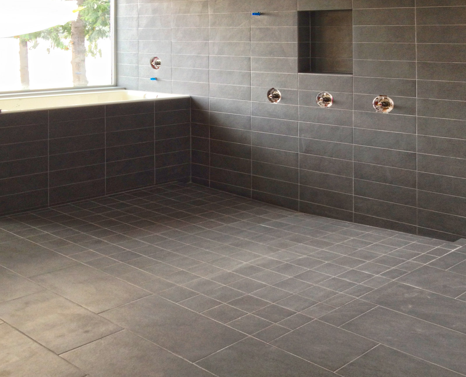 Mastering the Curbless Shower