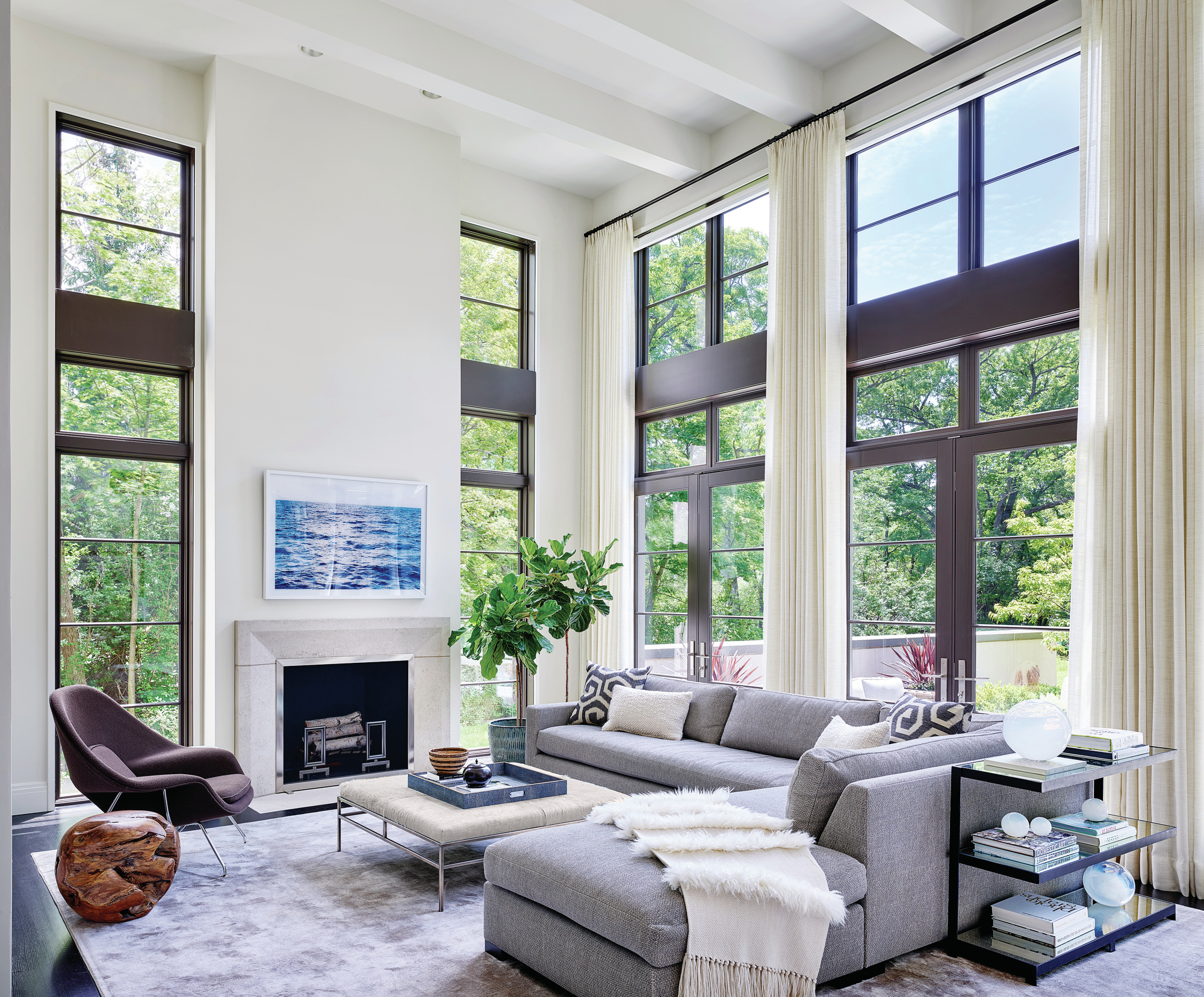 Contemporary Chicago Home Stays California Dreaming