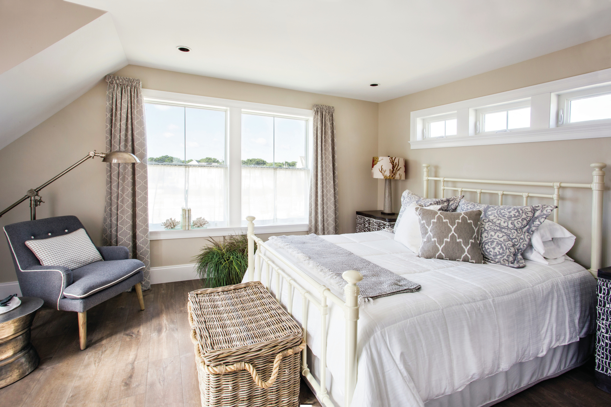 Cottage Community Embraces Coastal Comfort