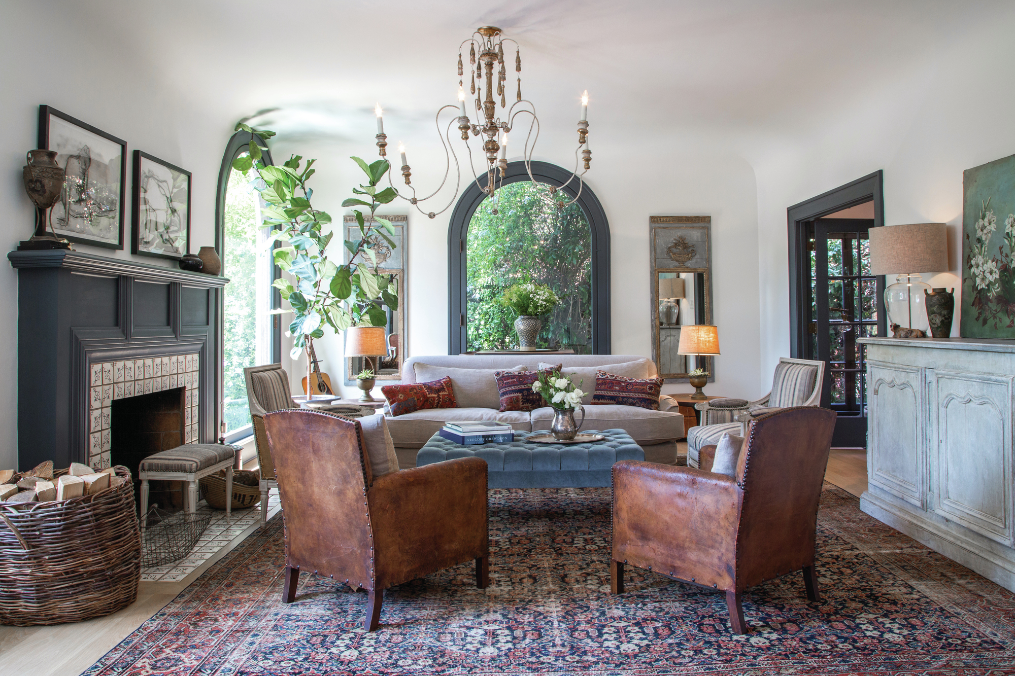 'Celebrations' Inspire Dunn-Edwards 2018 Color and Design Trends