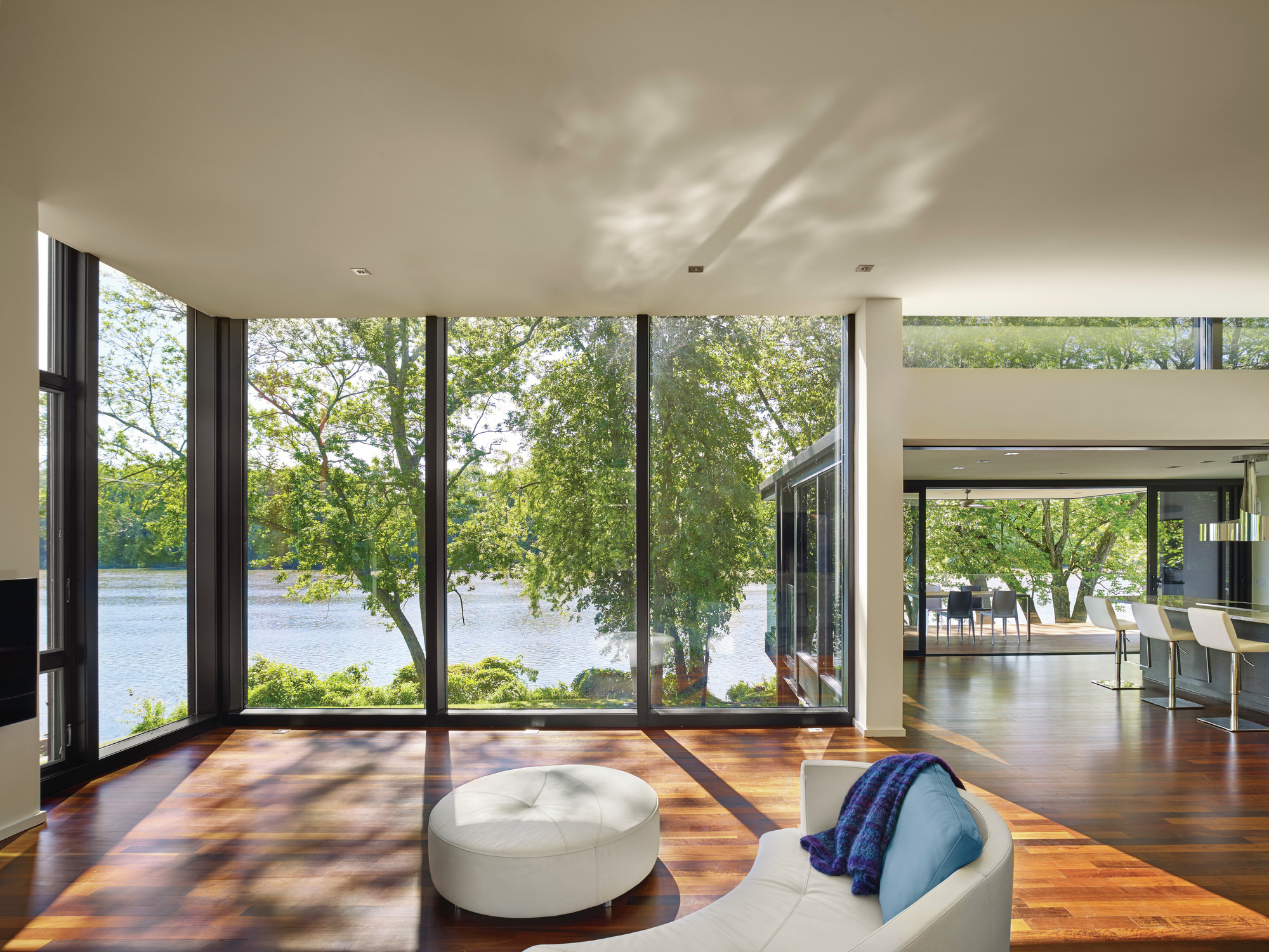 Riverfront Home Rises Above Its Challenging Site