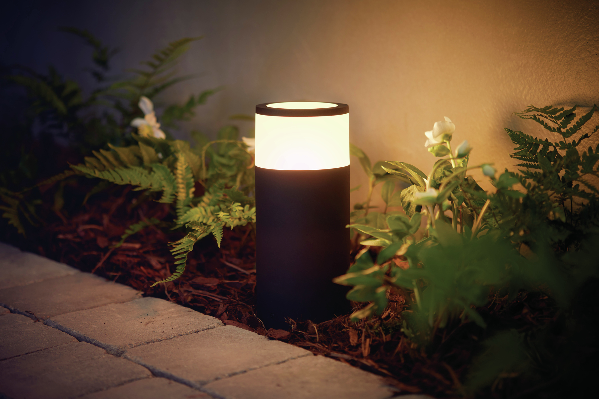Philips Hue Takes Smart Light Bulbs Outdoors
