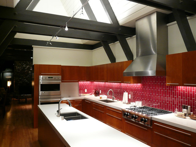 Ridge Beams and Ridge Boards: Modern Structural Solutions for A-Frames