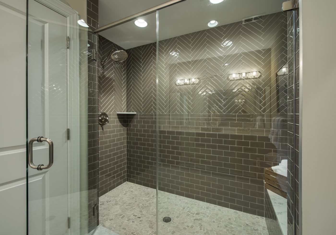 The Great Bathroom Debate: Shower or Tub?