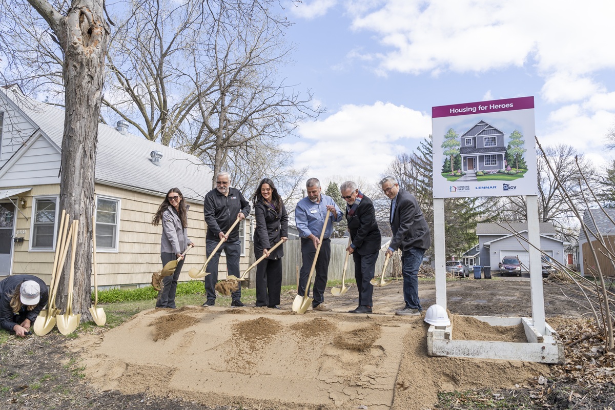 Lennar Foundation Honored With 2025 Hearthstone BUILDER Humanitarian Award