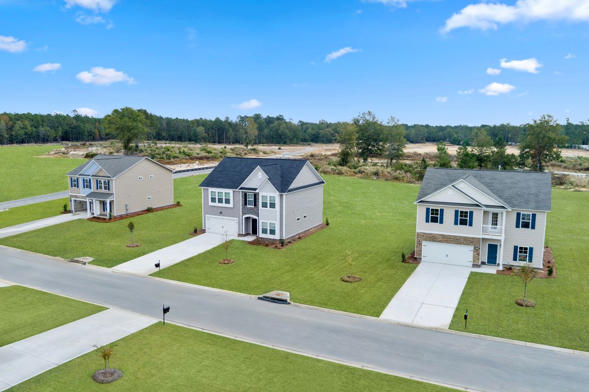 Donald R. Horton Dies at 74